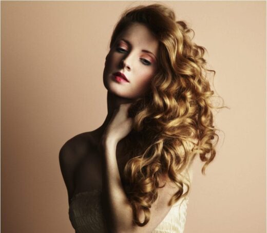 30 Trending Curly Haircuts We Love in 2025