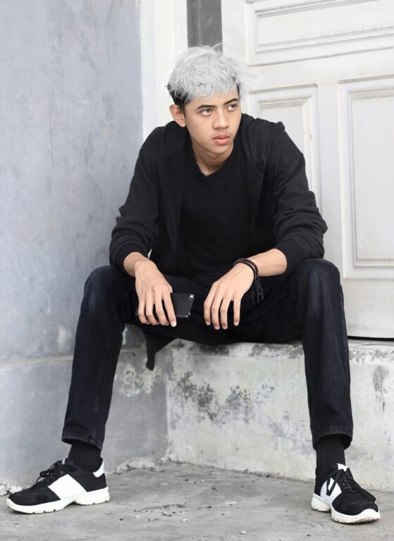 Messy Hair Boy's Styles | 15 Easy & Trending Looks