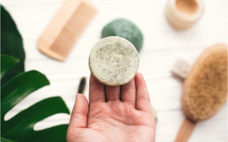 10 Ingredients in Shampoo to Avoid at All Costs
