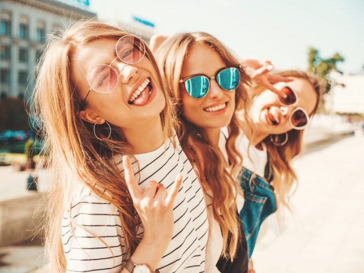 The Middle Part vs. Side Part Debate | Which One Is Better?