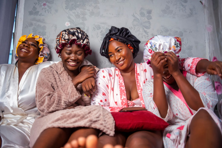 How to Wear a Bonnet | Step-by-Step Guide & Tips