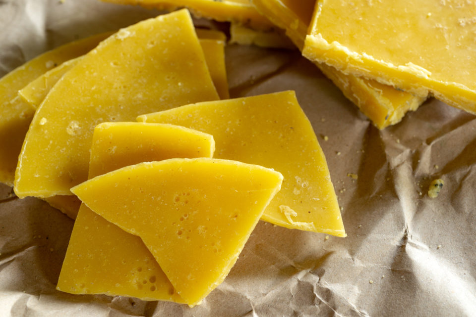 Beeswax Benefits for Your Hair | 6 Pros & a Few Cons