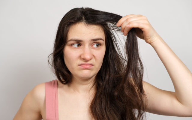 The 5 Key Benefits of Cold Rinsing Hair in 2022
