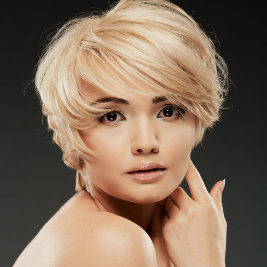 20 Short Haircuts for Square Faces | Soften Your Jawline