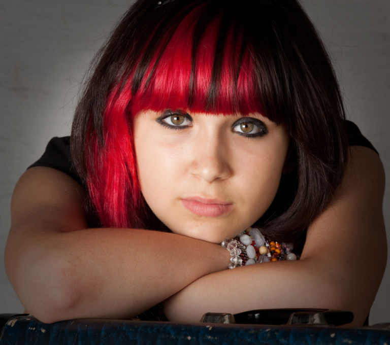 20 Flattering Red Highlights Ideas to Energize Your Color