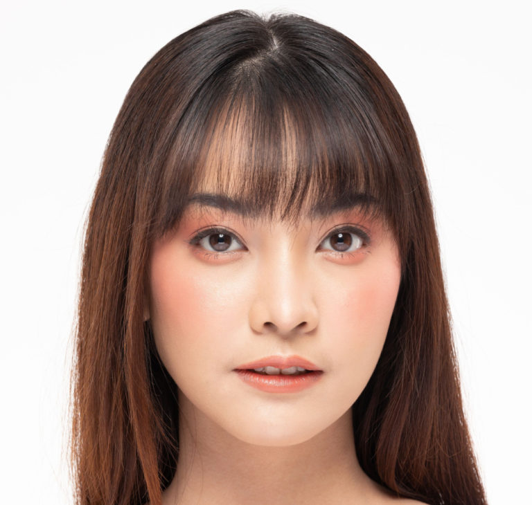 18 Ways to Wear the Wispy Bangs Trend in 2024