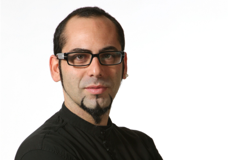 14 Trendy Goatee Styles That Give You an Edge